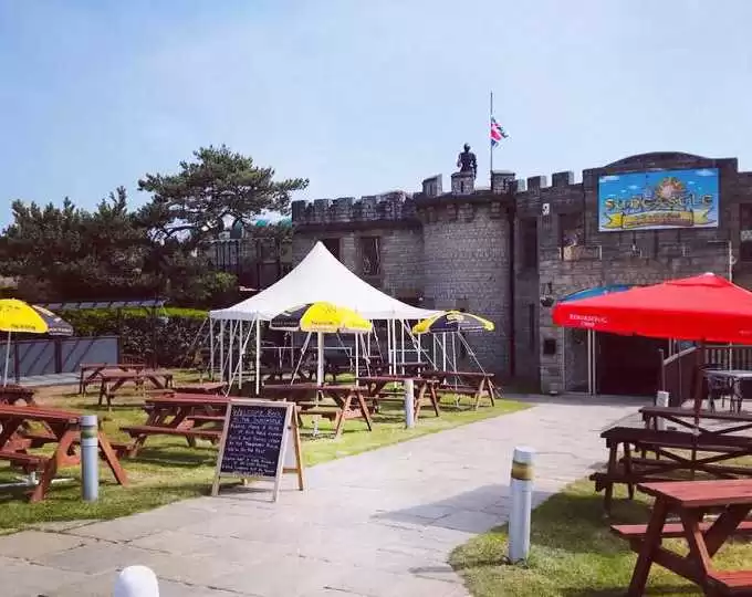 Suncastle - Visit the Seaside